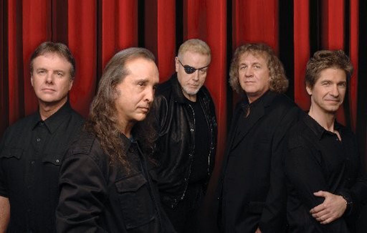What is the band Kansas worth? – Famuse : #1 Models, Actors, Agencies ...