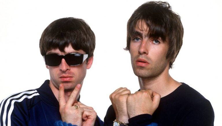 Which Gallagher brother is nicer? – Famuse : #1 Models, Actors ...