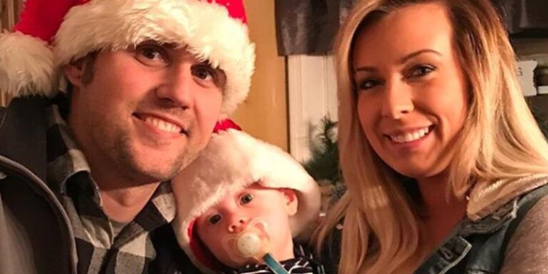 Who did Deangelo have a baby with?