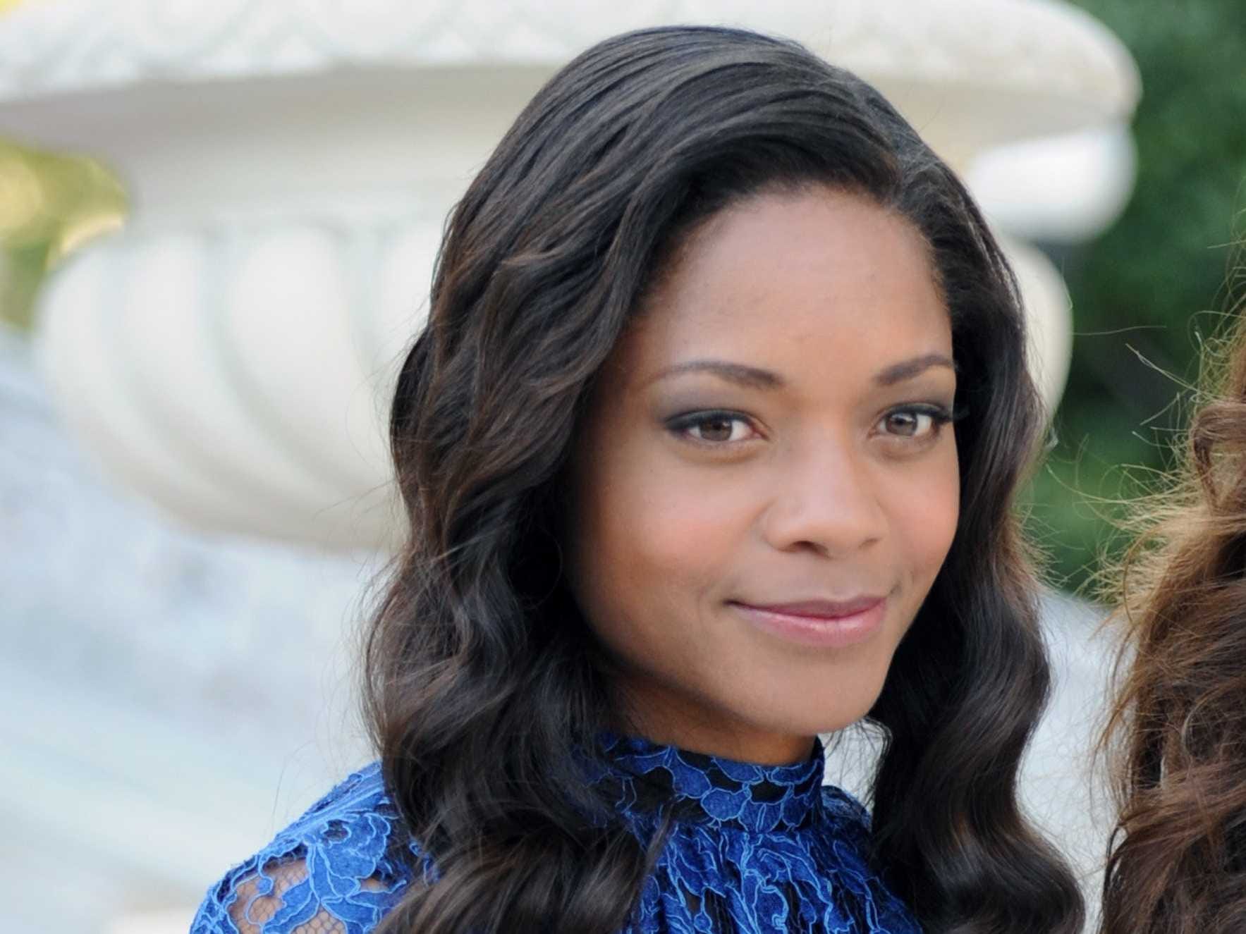 Who played Moneypenny the longest? – Famuse : #1 Models, Actors ...