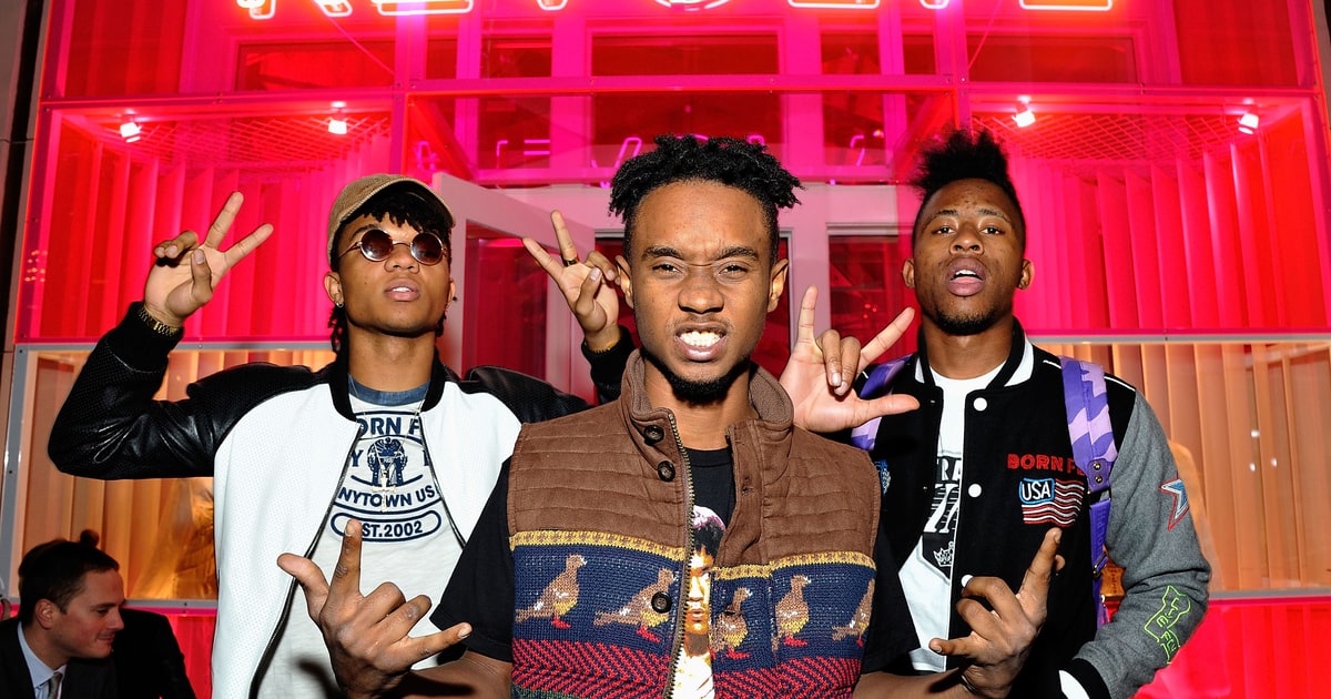 What are the top 10 albums right now? – Famuse : #1 Models, Actors ...