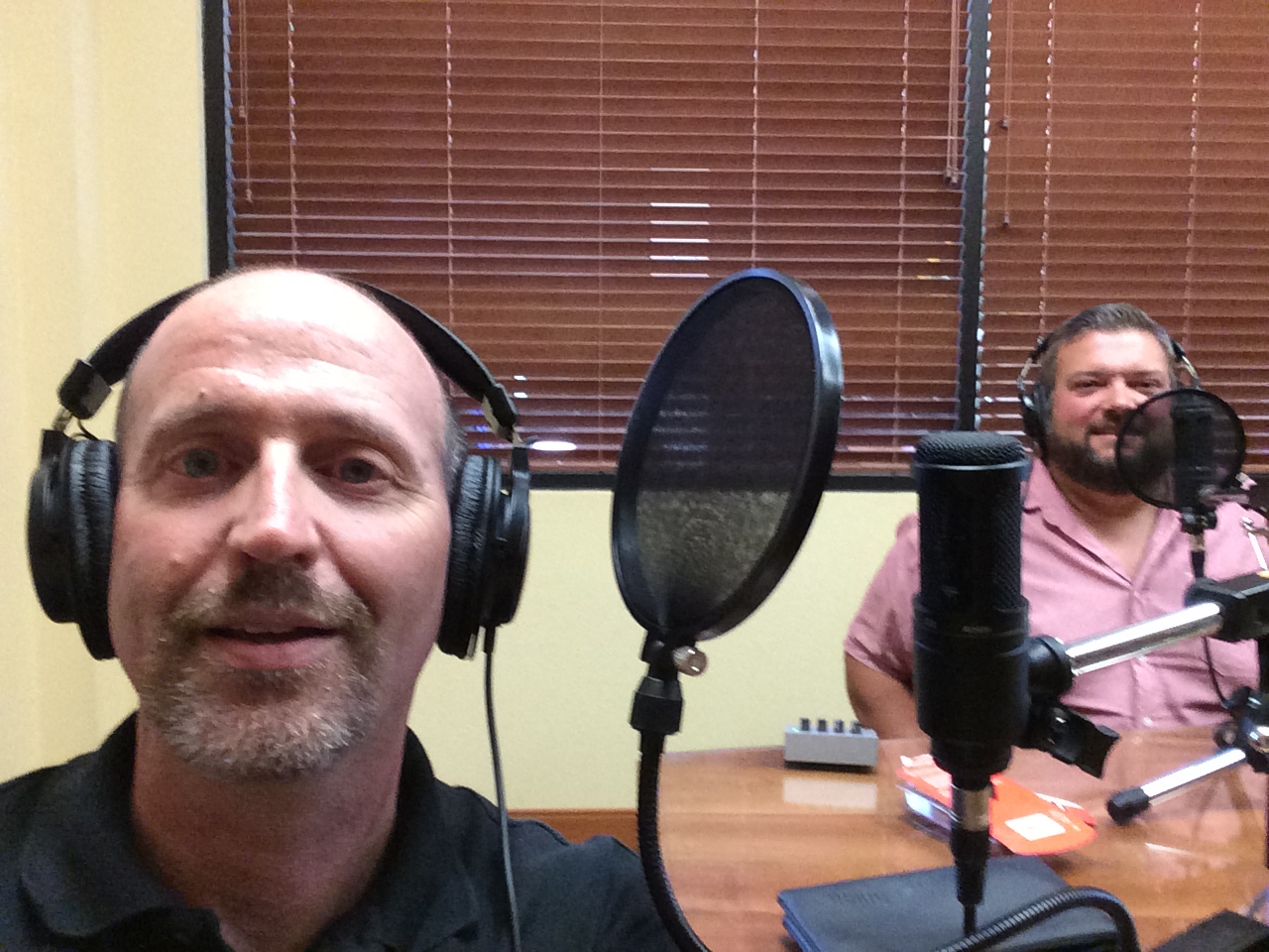What is the average listeners for a podcast? – Famuse : #1 Models ...