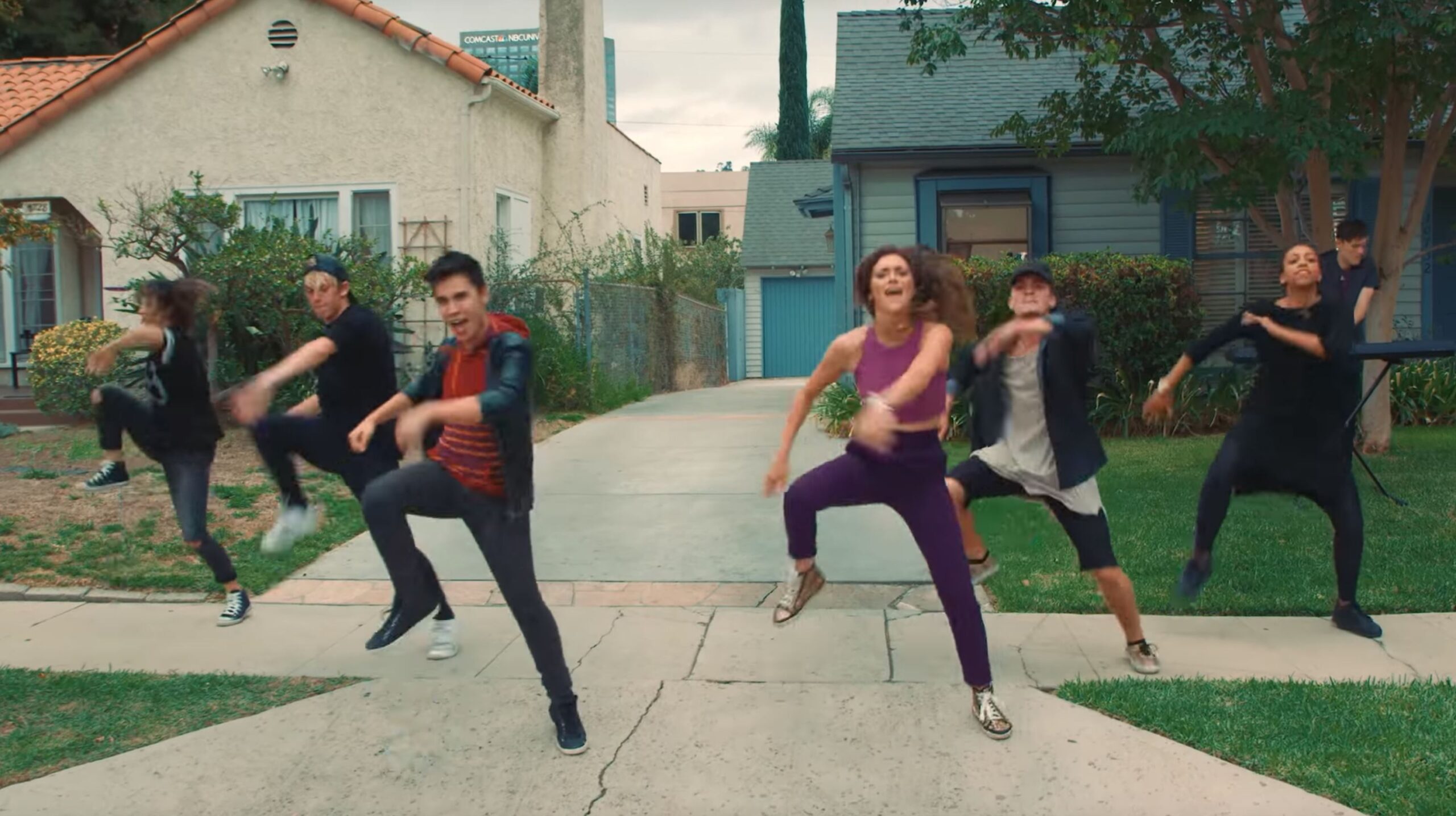 Who are dance influencers?