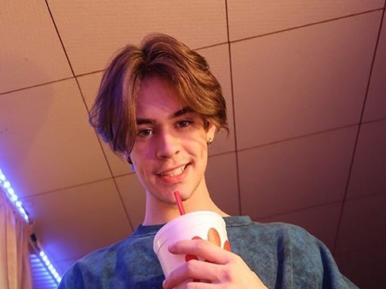 How old is Anthony from faze rug? – Famuse : #1 Models, Actors ...